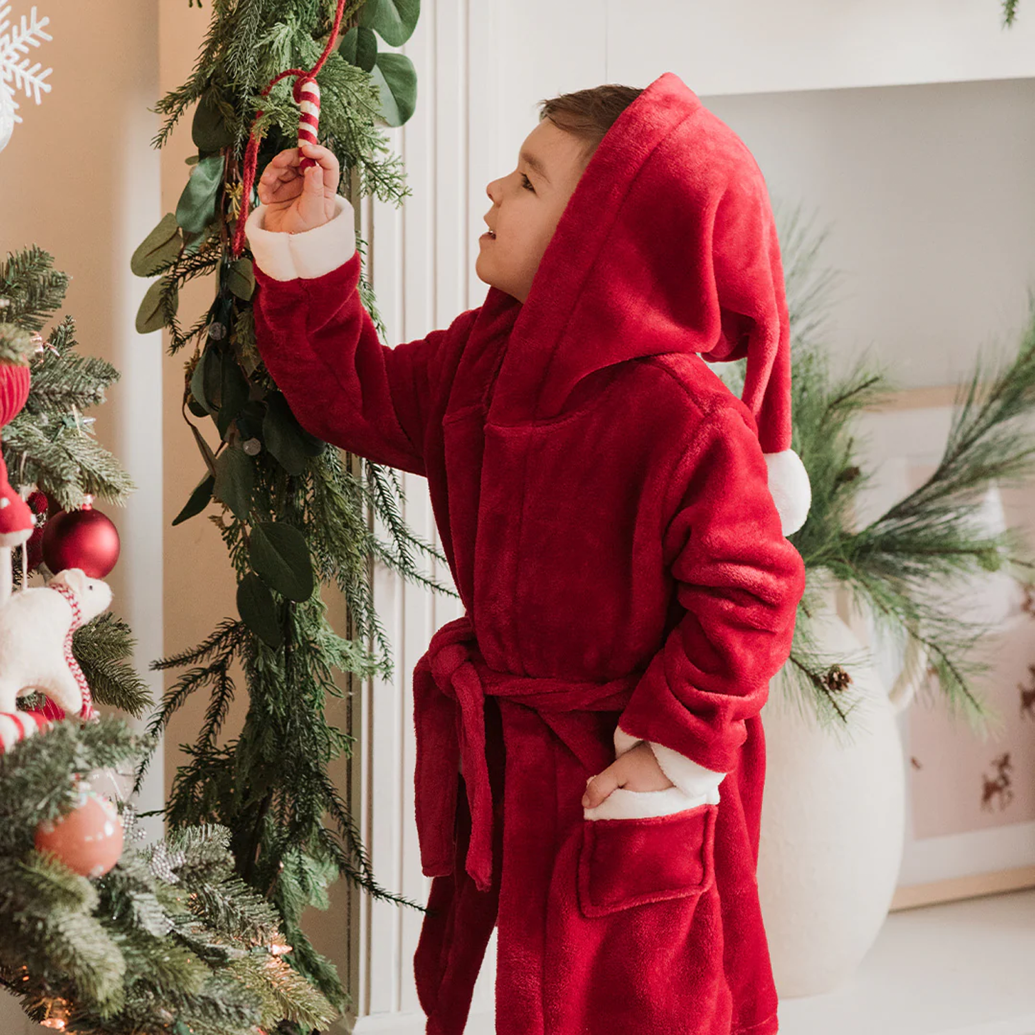 Scarlet Holiday Plush Hooded Robe | DLM Supply